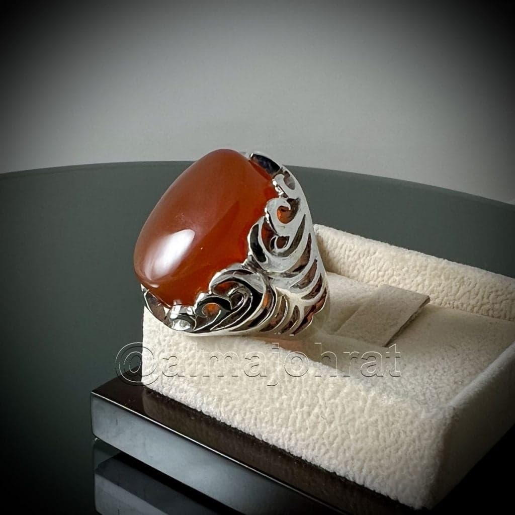 Red Yemeni Aqeeq (Agate) Natural - احمر يمني عقيق طبيعي